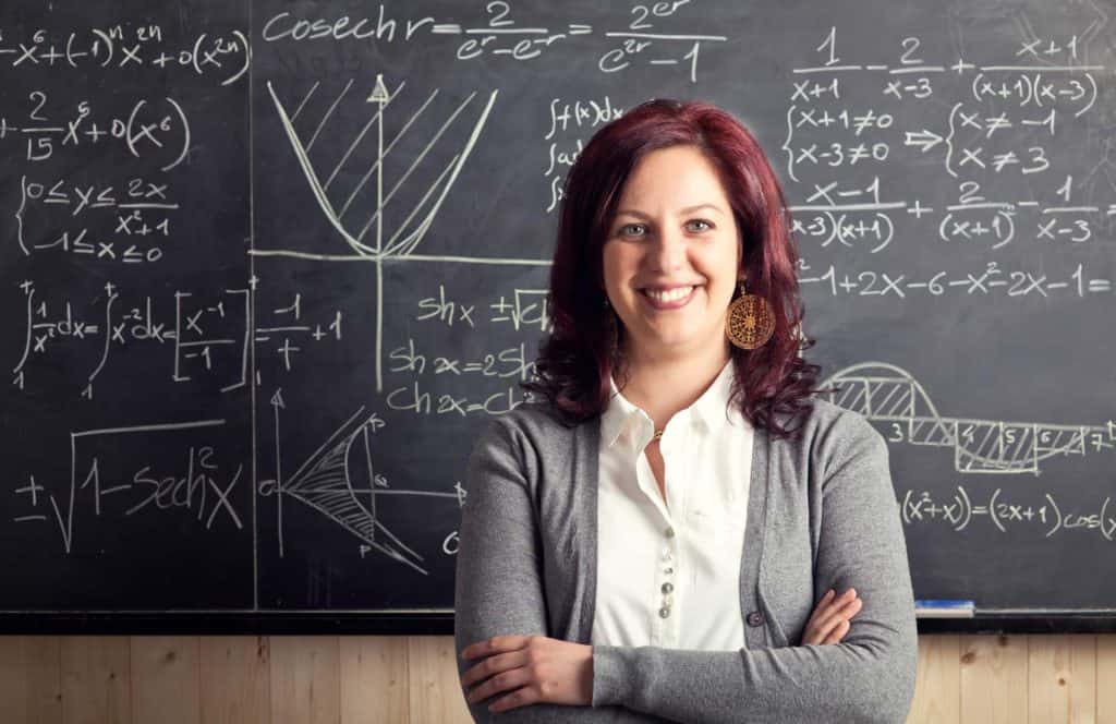 Docentes y profesores: Afrontando crisis y reinventando el futuro - Azlo