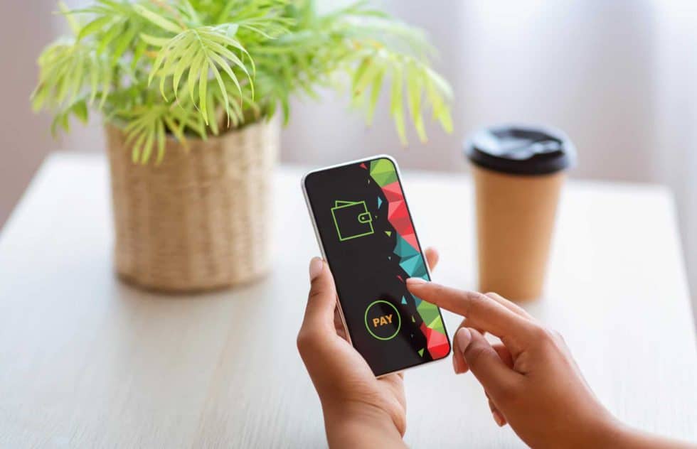 ¿Qué es Bizum y cómo funciona? - Azlo